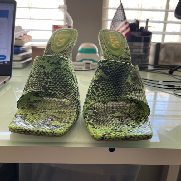 EGO | Shoes | Ego High Heels Snake Prints | Poshmark